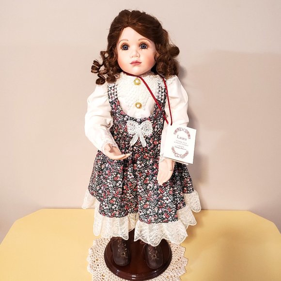 The Hamilton Collection | Toys | Rare Vintage Autumn Berwick Porcelain ...